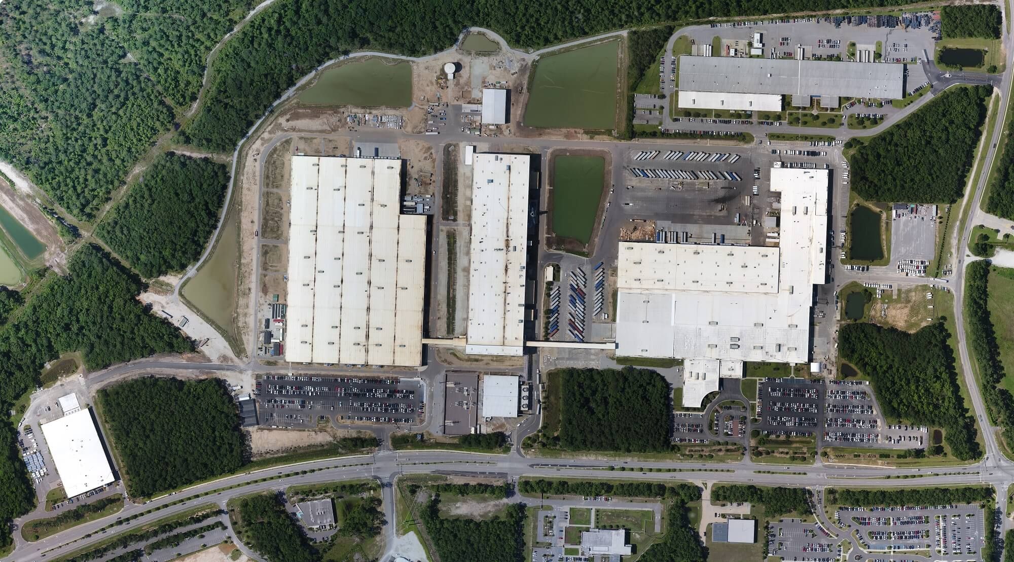 Mercedes-Benz Sprinter Van Manufacturing Facility - Yates Construction