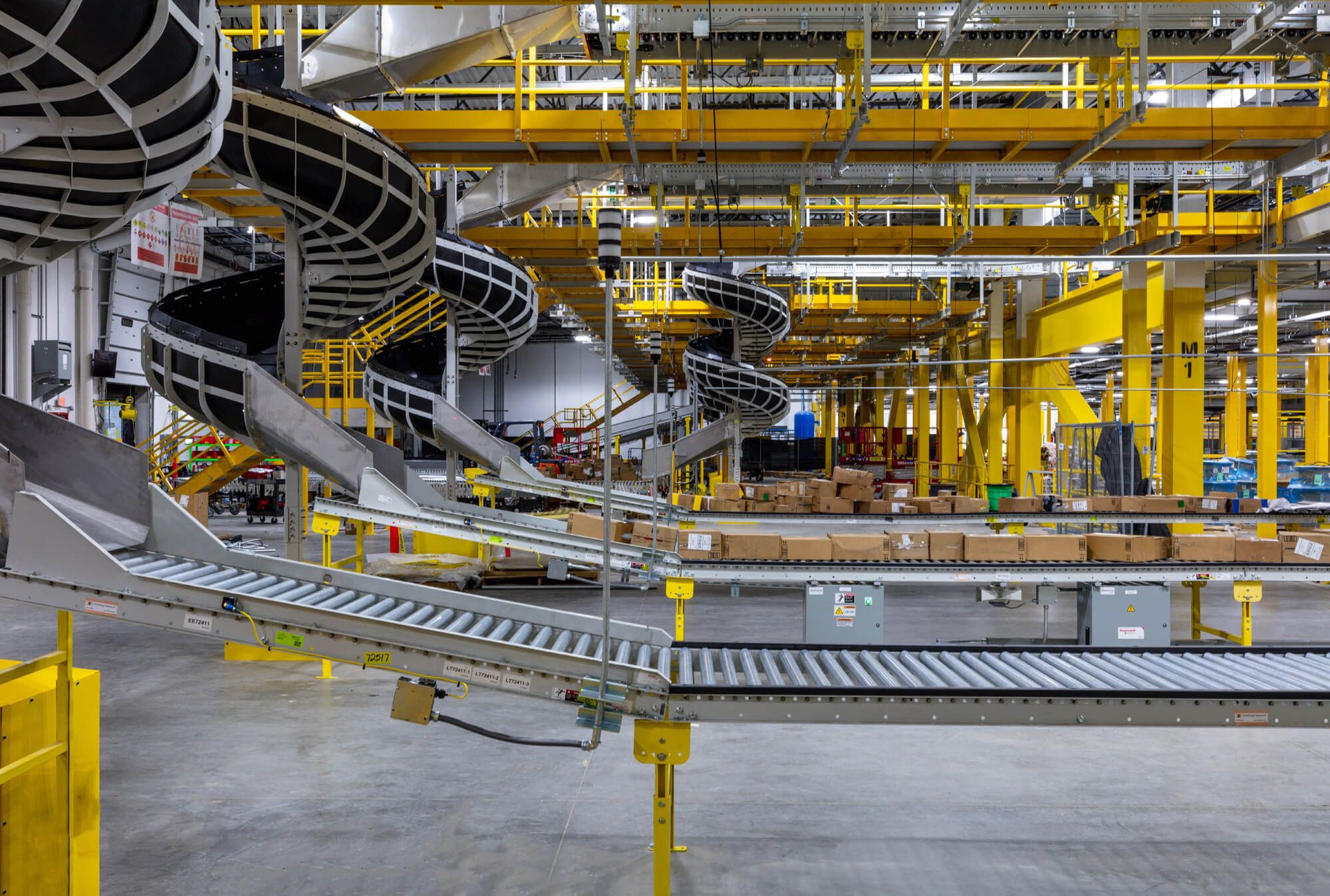 ARS E-Commerce Distribution Facility – SAT3 - Yates Construction