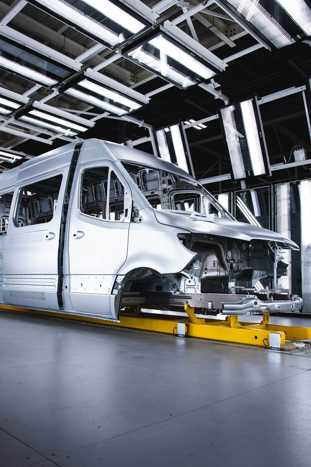 Mercedes-Benz Sprinter Van Manufacturing Facility - Yates Construction